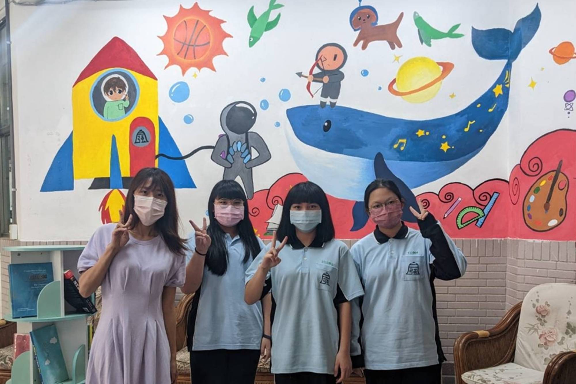 畫校長室的牆壁 自強國中設置閱讀角 - 文教新聞｜國立教育廣播電臺